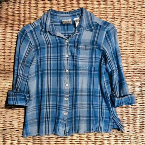 Liz Claiborne | Tops | Liz Claiborne Villager Sport Y2k Plaid Button Down Long Sleeve Shirt Size ...
